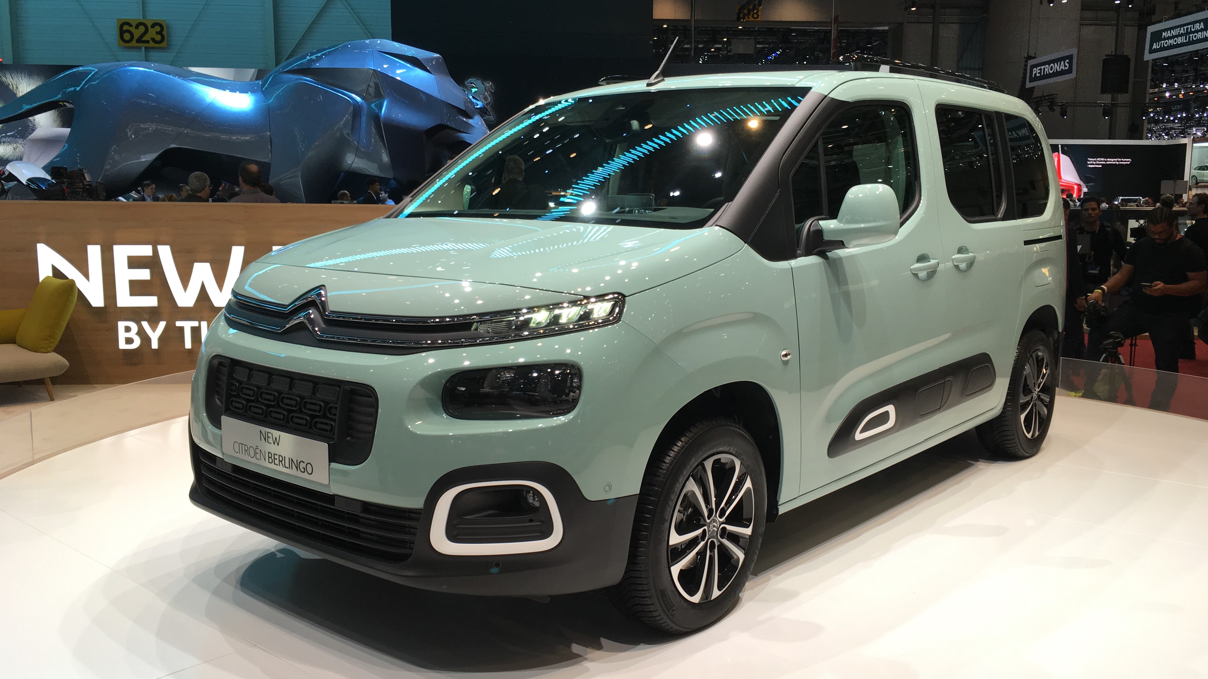 Citroën Berlingo 3 (2018) : toujours plus pratique - Vidéo en live du ...