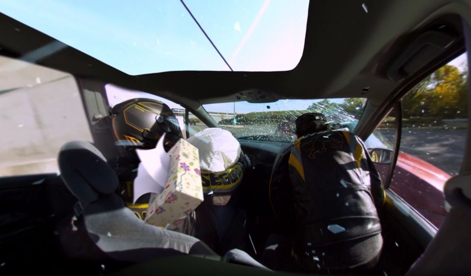 Vivez de l'intérieur un crash-test grâce à la caméra à 360 degrés