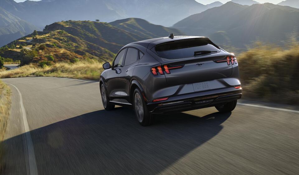 Ford : de l'électrique pour toute la gamme d'ici 2030