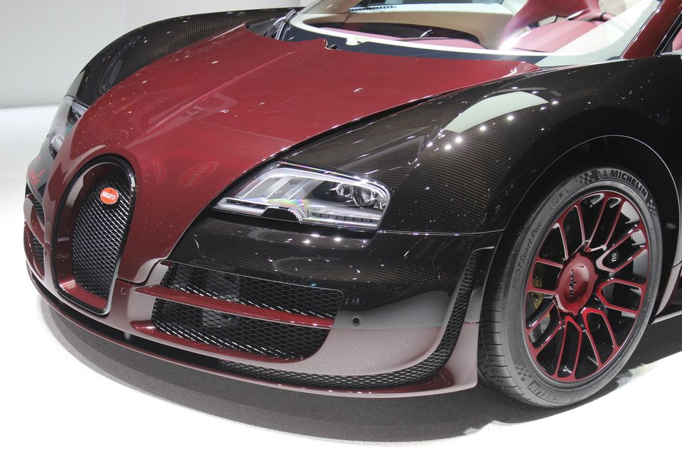 Bugatti Veyron La Finale : la der des ders - En direct du Salon de ...