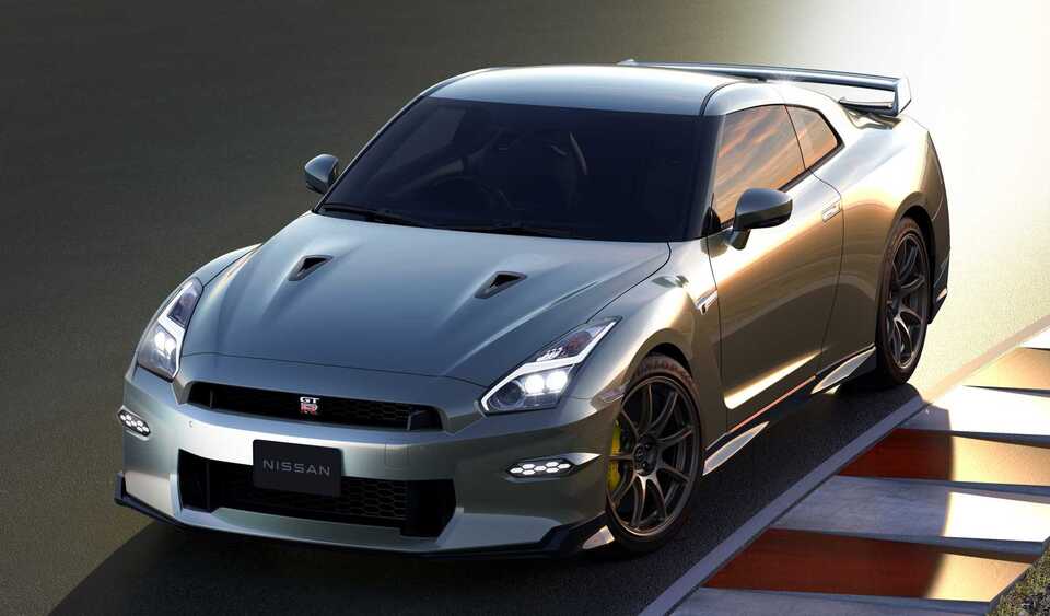 La Nissan GT-R (2023) refuse de mourir et se restyle encore