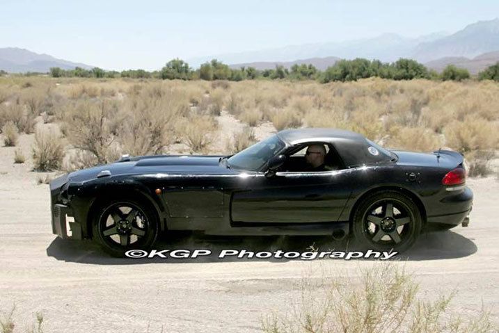 La Mercedes SLS AMG aurait-elle dû s'appeler Dodge Viper