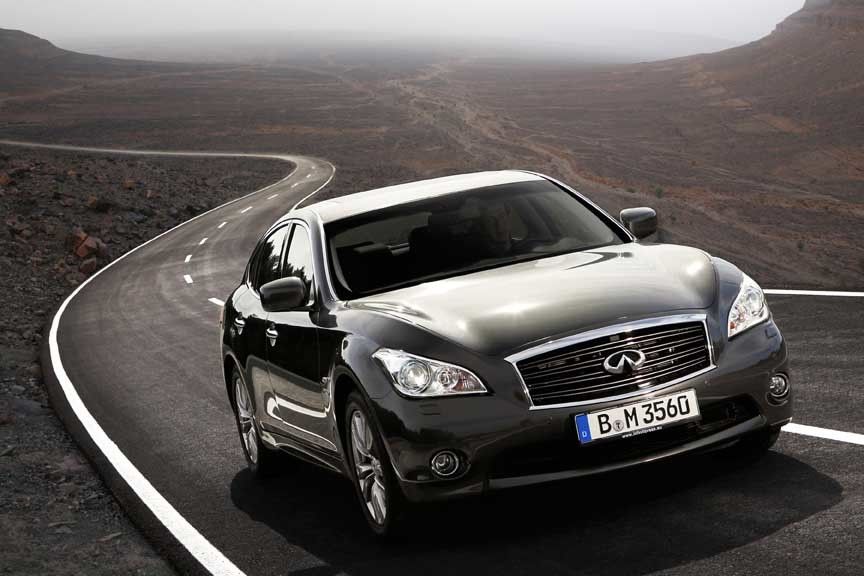 L'Infiniti M évolue