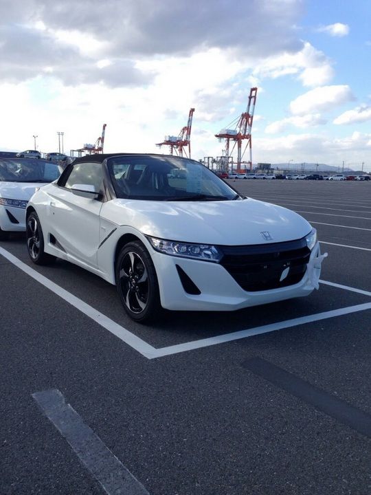 Surprise : le futur petit roadster Honda S660 nu