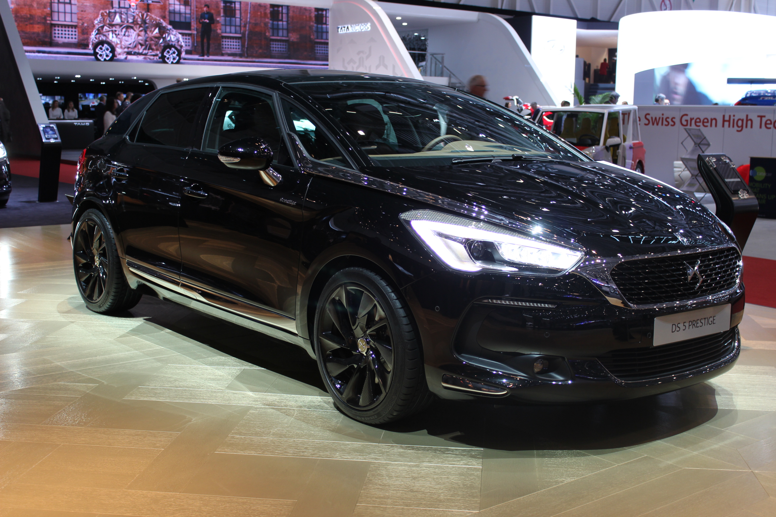DS5 Prestige : souvenirs, souvenirs - En direct du Salon de Genève 2017