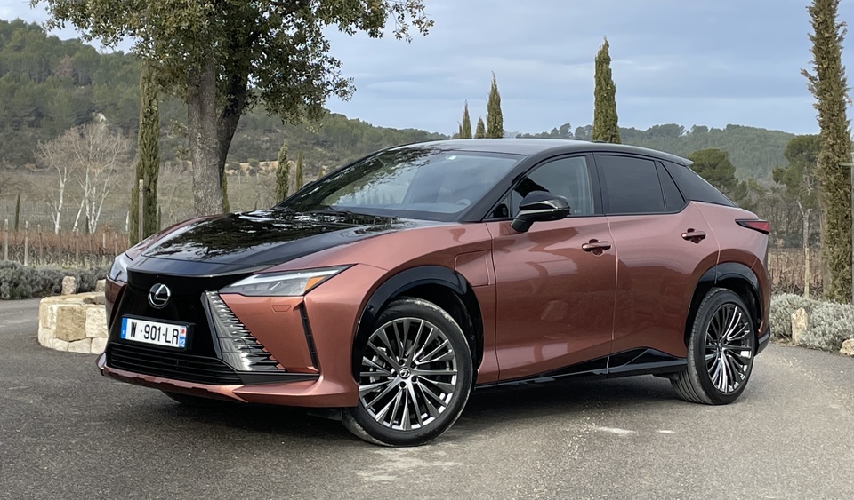 Lexus RZ : les premières images en direct de l'essai