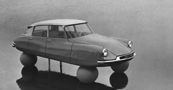 La DS sera célébrée comme une œuvre d'art à Rétromobile 2025