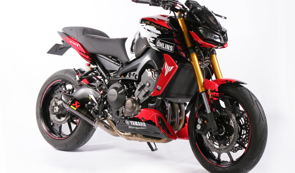 Préparation : Yamaha MT-09 Ohlins par AD Koncept