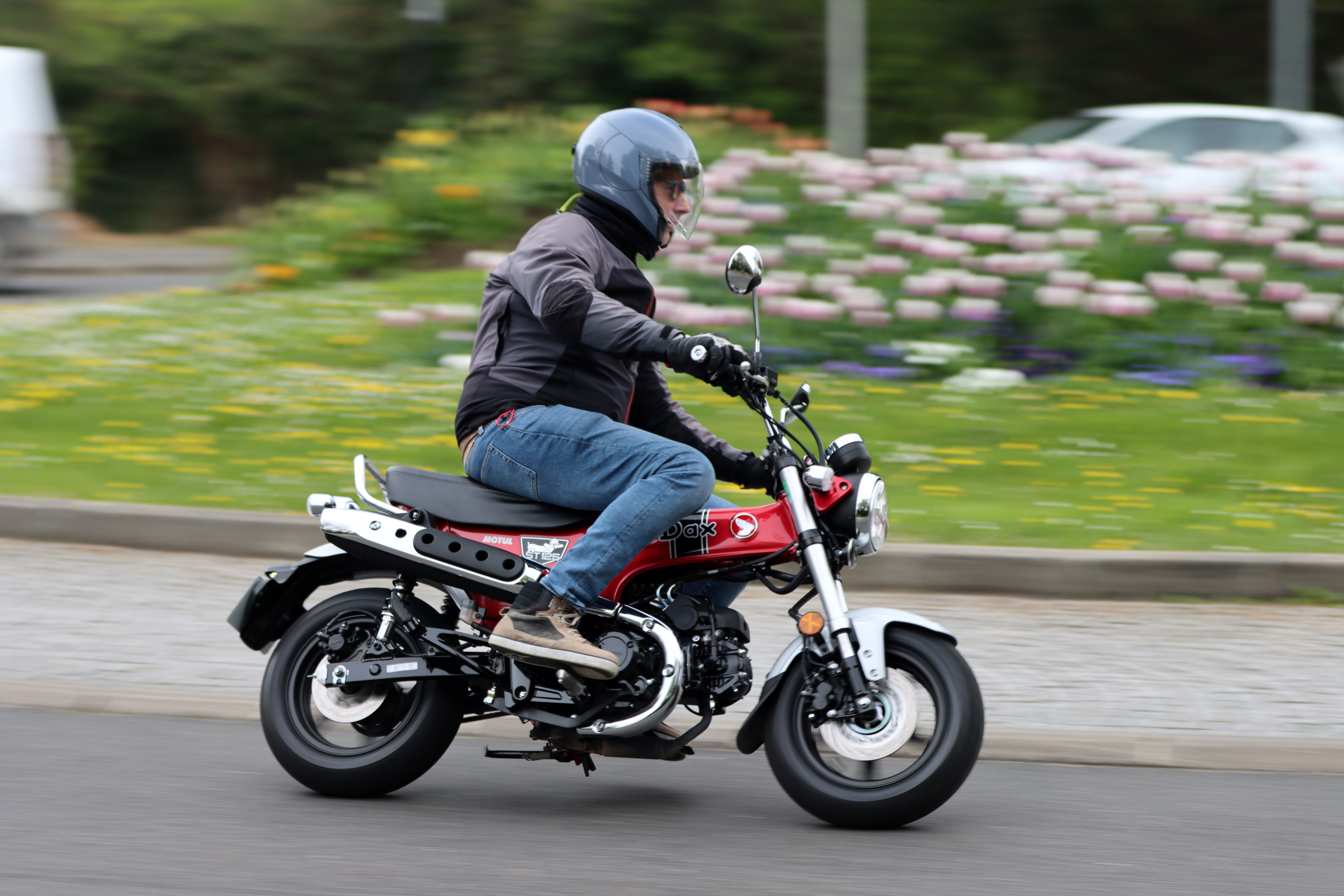 Essai - Honda Dax 125 (2023) : l’essayer c’est l’adopter