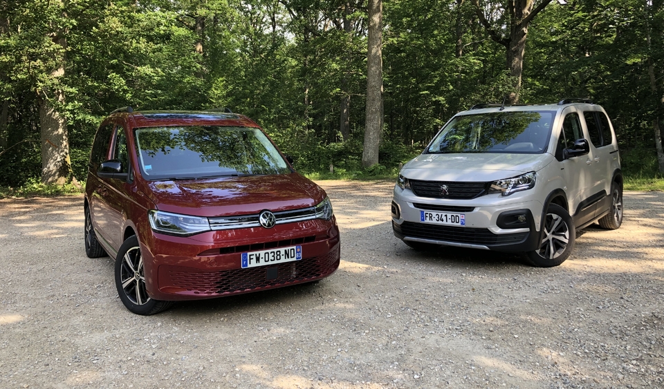 Comparatif vidéo - Volkswagen Caddy vs Peugeot Rifter : des différences ...
