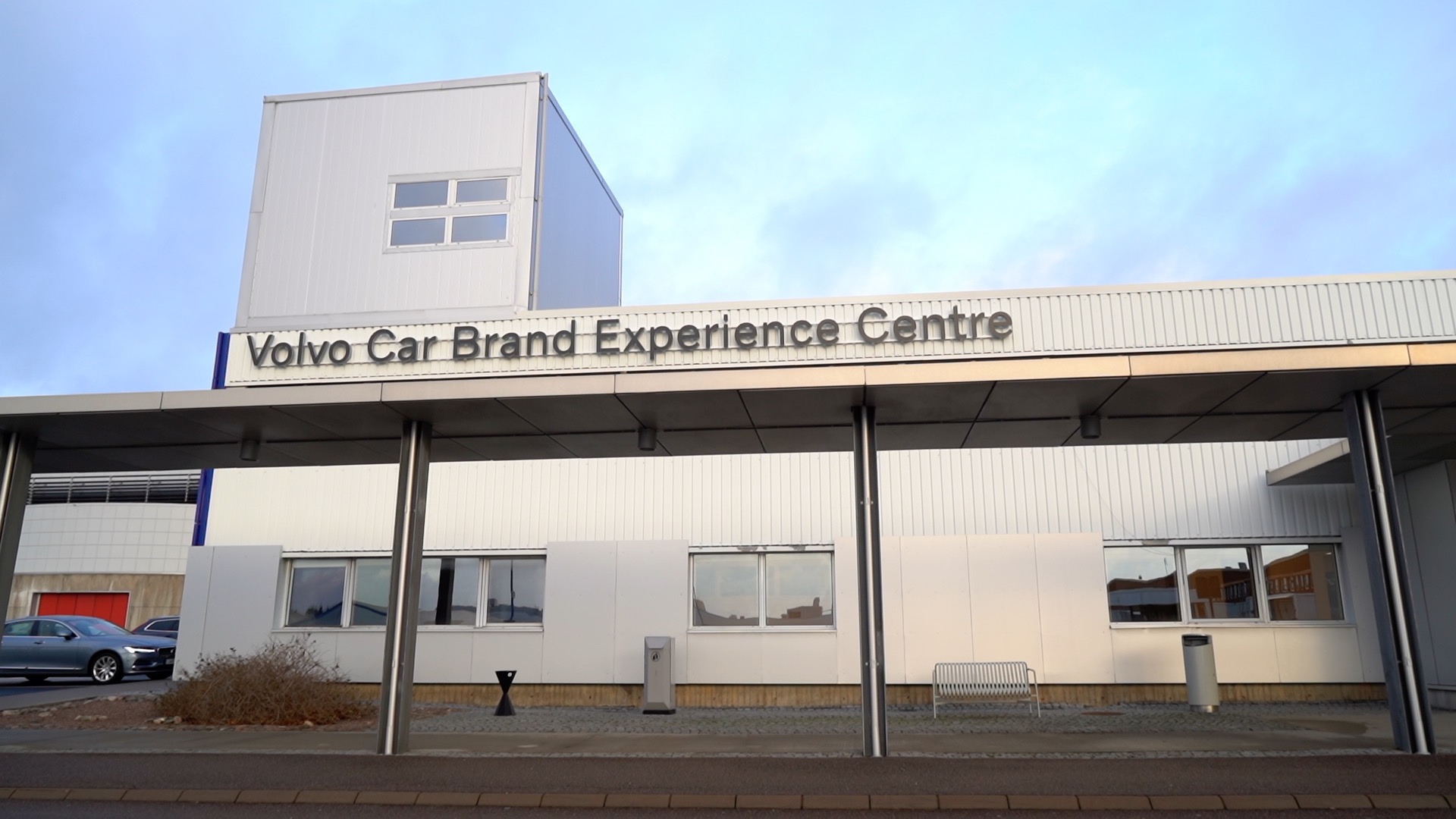 Découverte vidéo du Volvo Brand Experience Center : la vitrine du ...