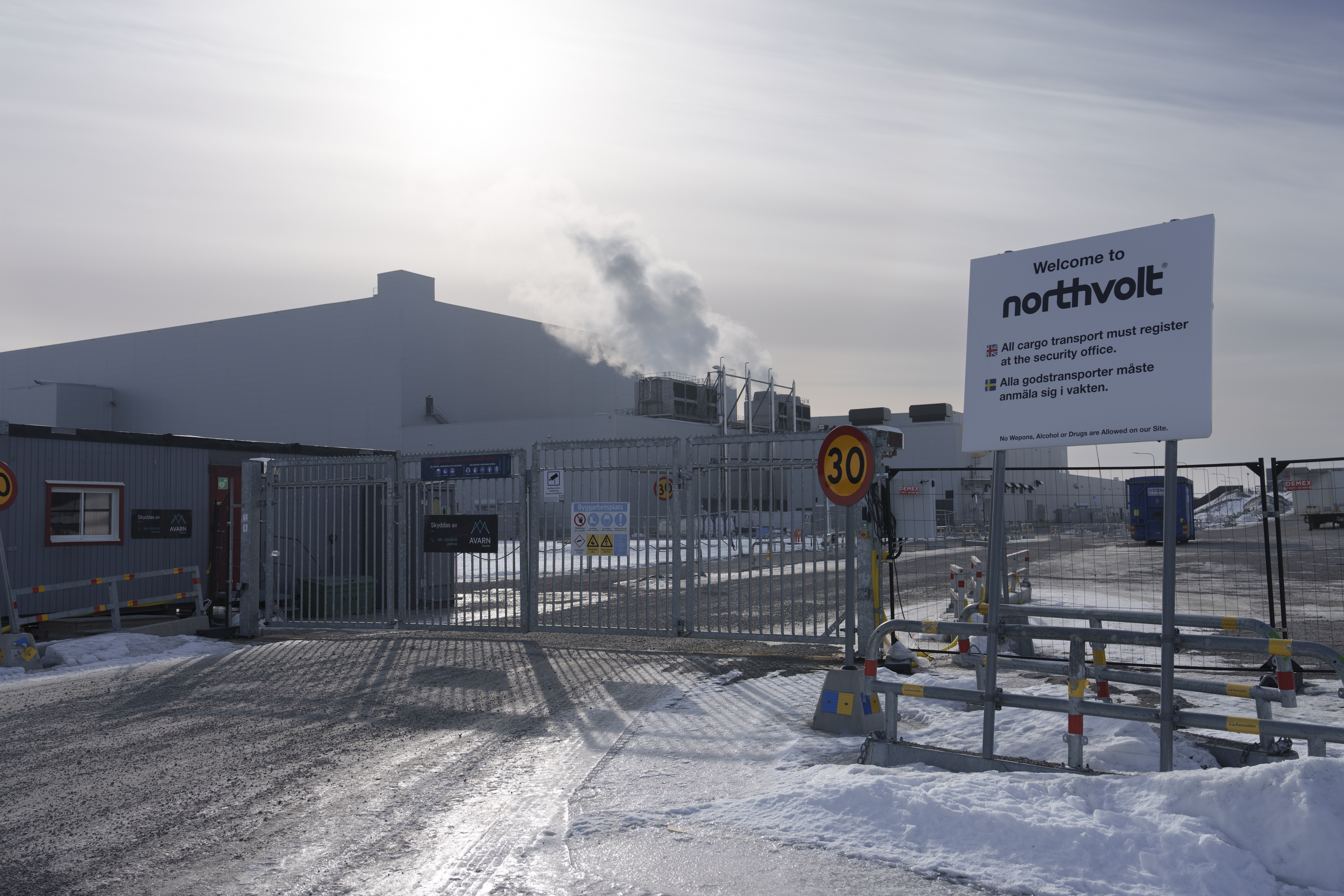 Lâché par Volkswagen, le nouveau géant des batteries Northvolt en faillite