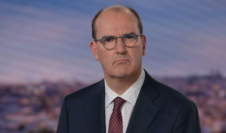 Prix des carburants : Jean Castex annonce une aide de 100