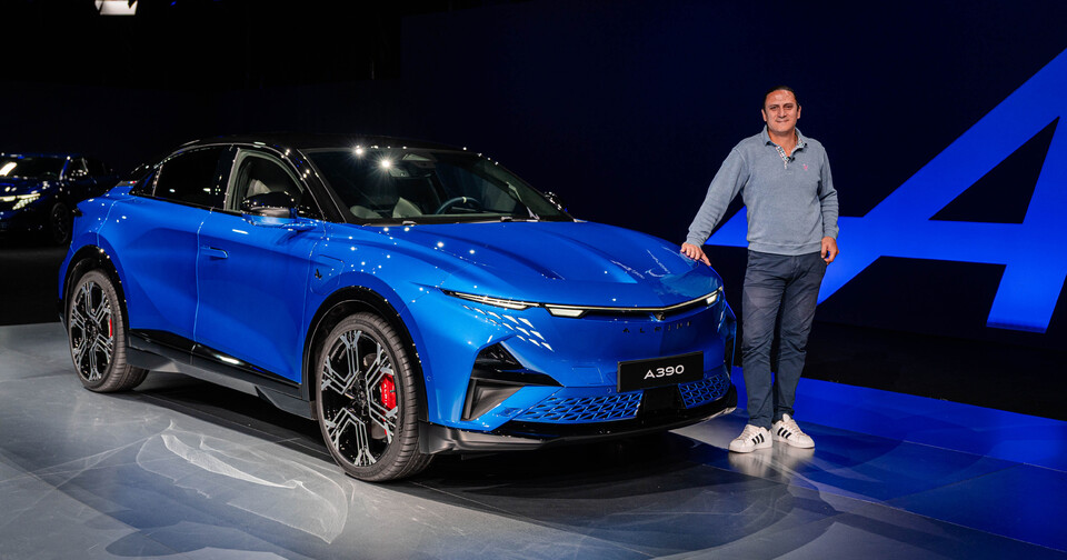 L'Alpine A390 rend-elle SUV électrique et sportivité compatibles
