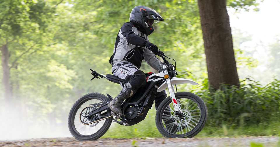 La Zero Motorcycles XE 2025 est-elle l'avenir de l’enduro loisir