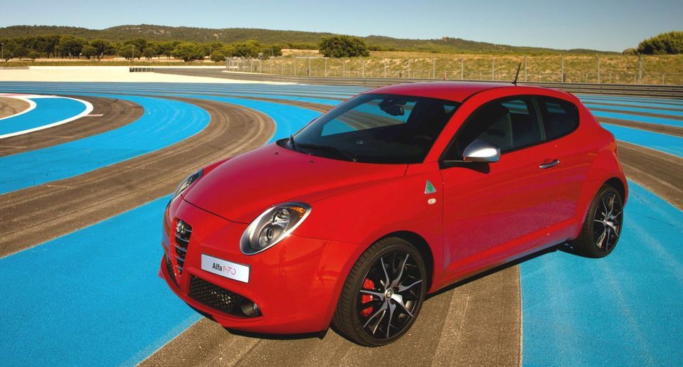 Alfa Romeo MiTo QV SBK Limited Edition, une auto qui célèbre la moto