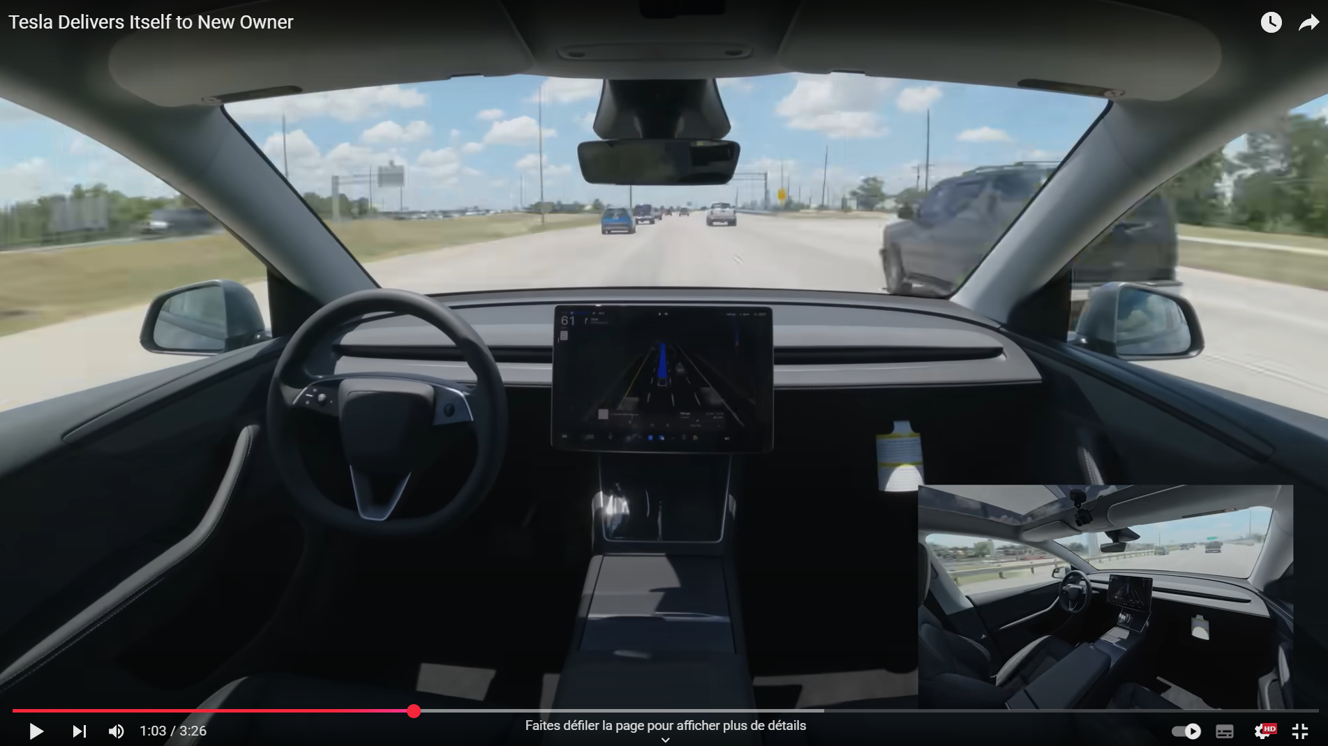 Xxxdera the one with a fuchsia two piece is kinda close,