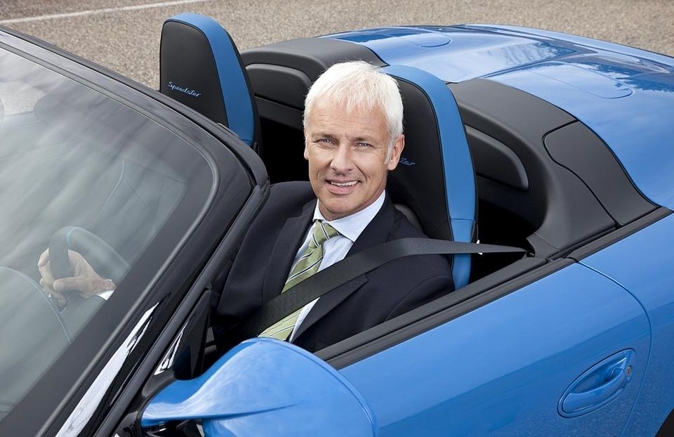 Porsche gèle les programmes "baby Boxster" et SUV Cajun