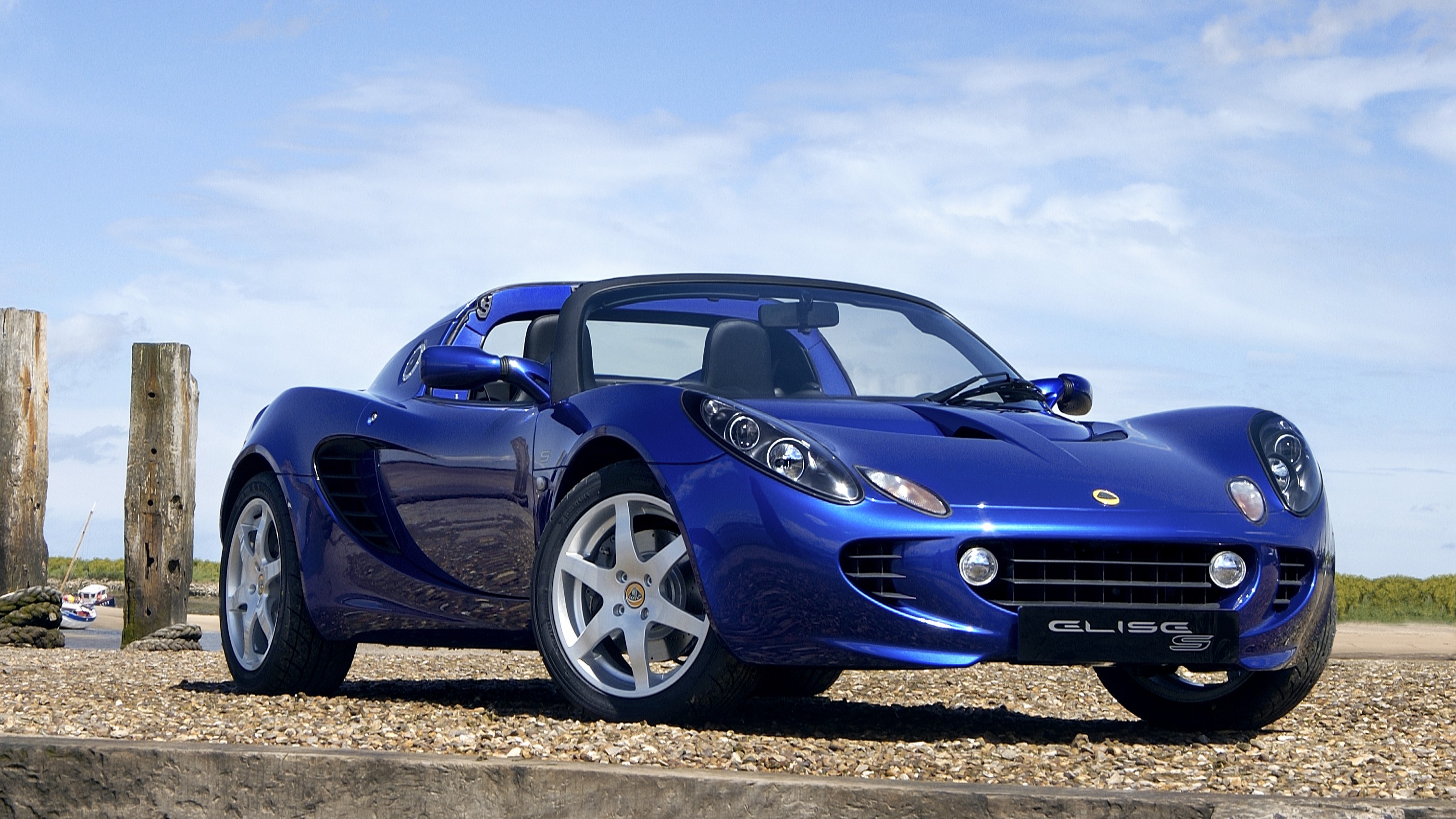 La Lotus Elise S2 est une incroyable machine à sensations