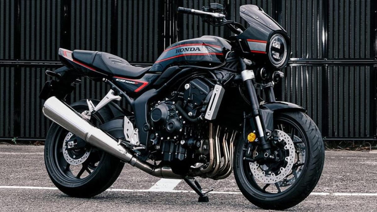 La future Honda CB1000F se fait plus sportive