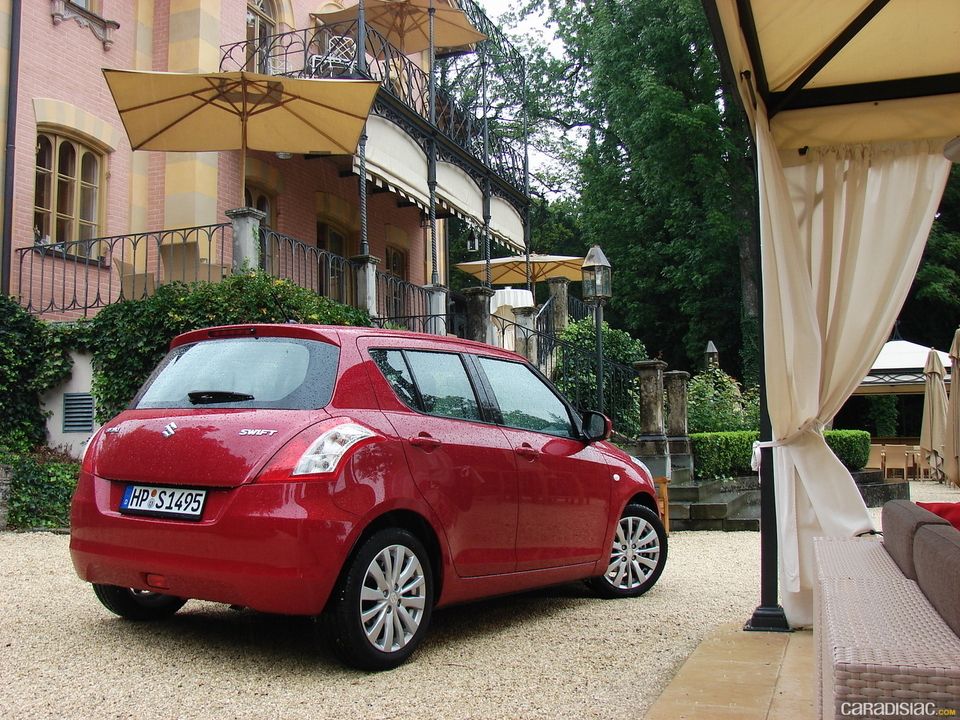 Photos Suzuki Swift 3