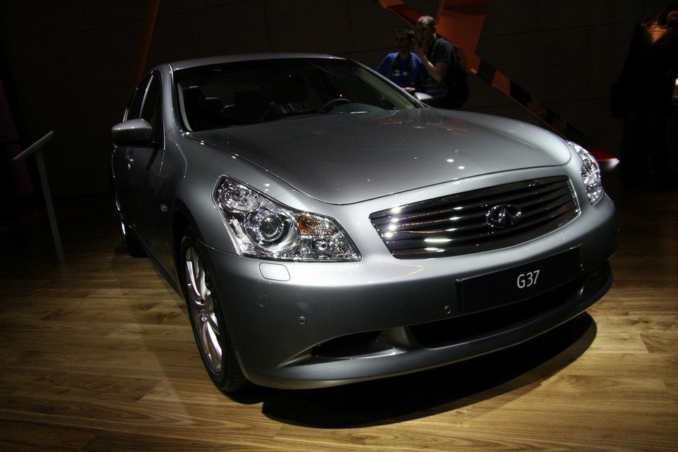 Photos Infiniti G37 - Page 2