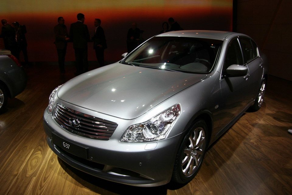 Photos Infiniti G37 - Page 2
