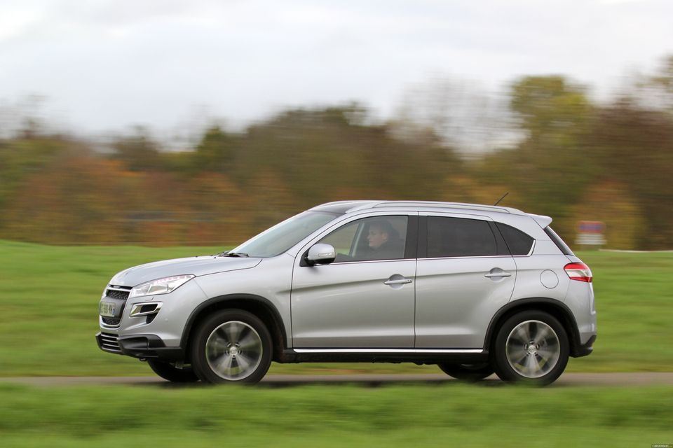 Photos Peugeot 4008