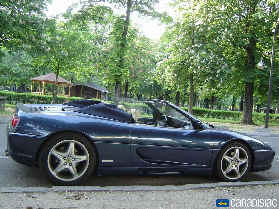 Photos Ferrari F355 Spider