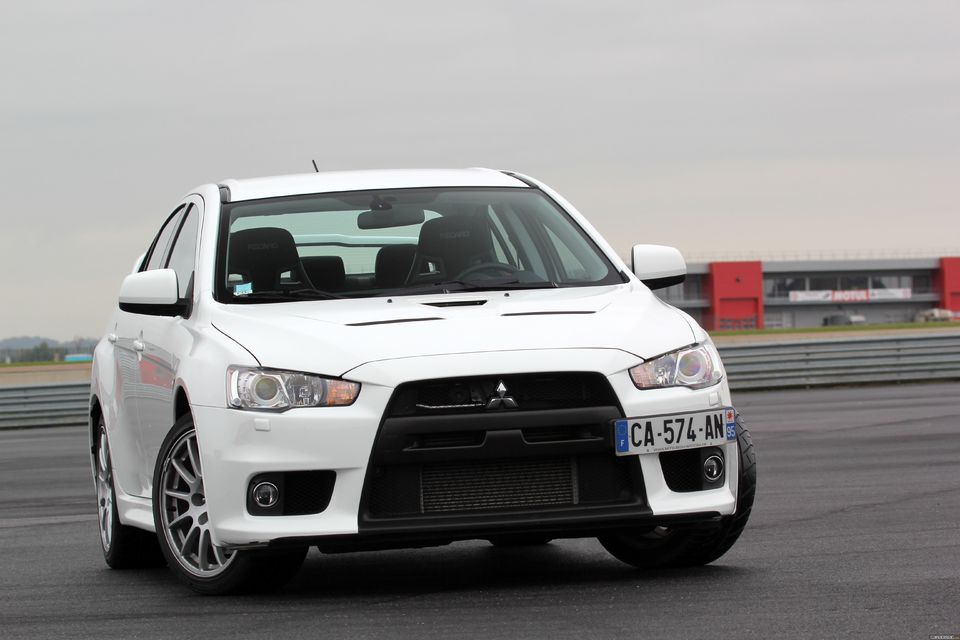 Photos Mitsubishi Lancer