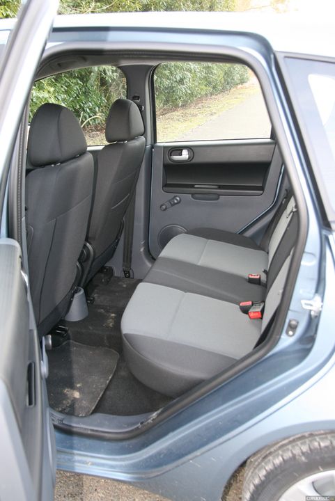 Photos Mitsubishi Colt 7