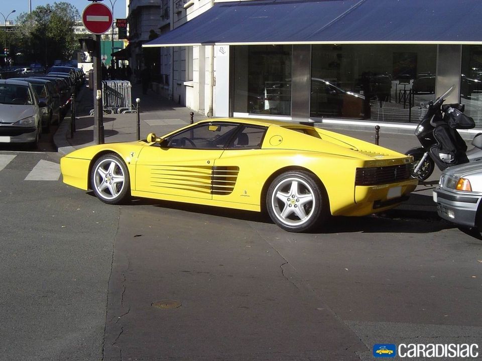 Photos Ferrari Testarossa
