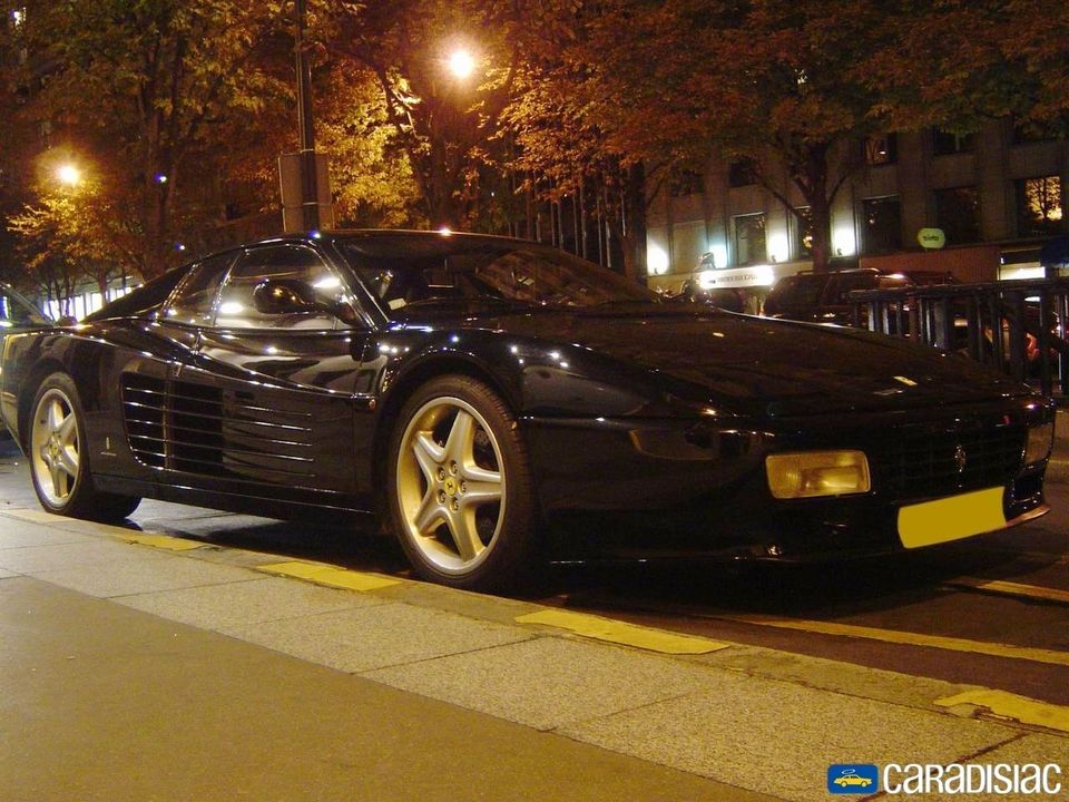 Photos Ferrari Testarossa