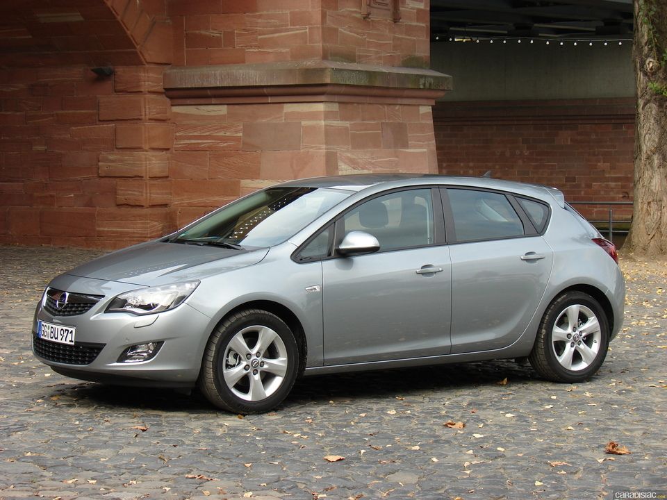 Photos Opel Astra 4