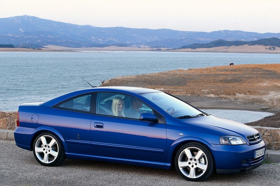 Photos Opel Astra 2
