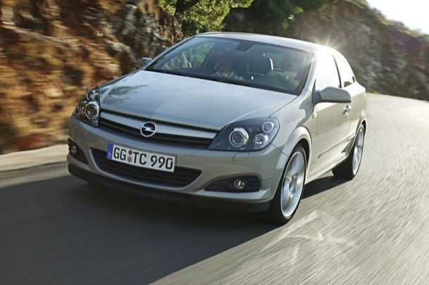 Photos Opel Astra 3 Gtc - Page 4