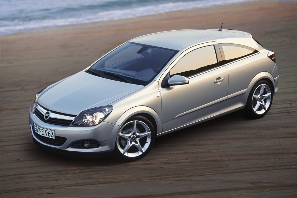Photos Opel Astra 3 Gtc - Page 4