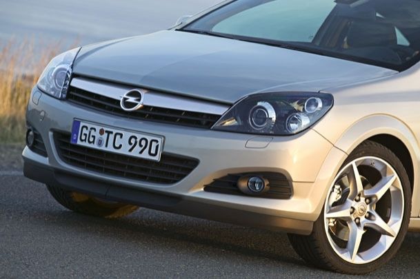 Photos Opel Astra 3 Gtc - Page 2