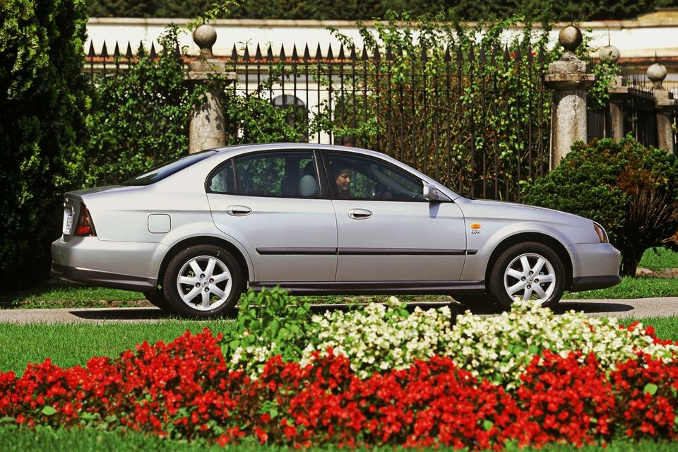 Photos Chevrolet Evanda