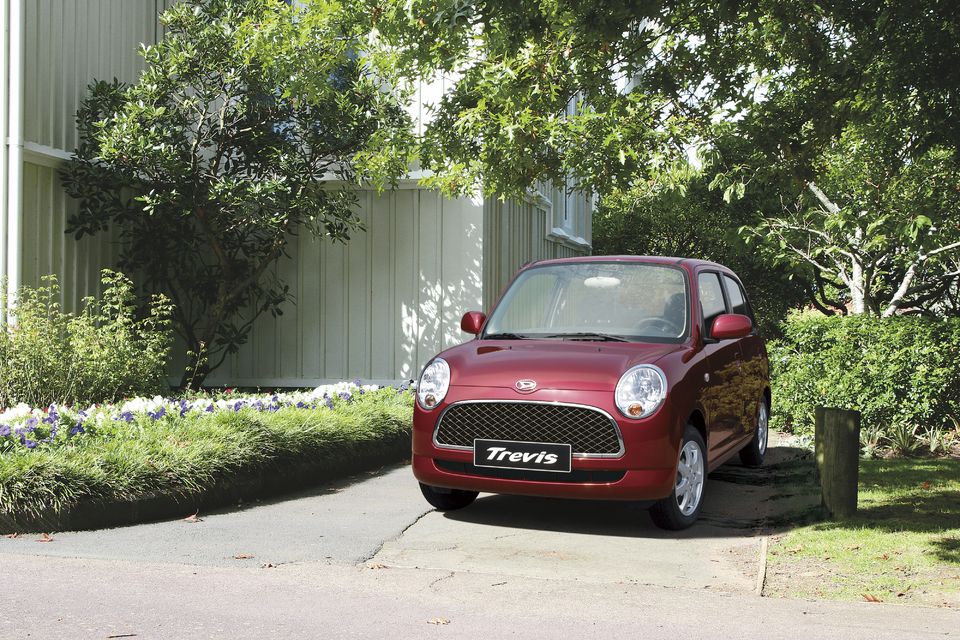 Photos Daihatsu Trevis