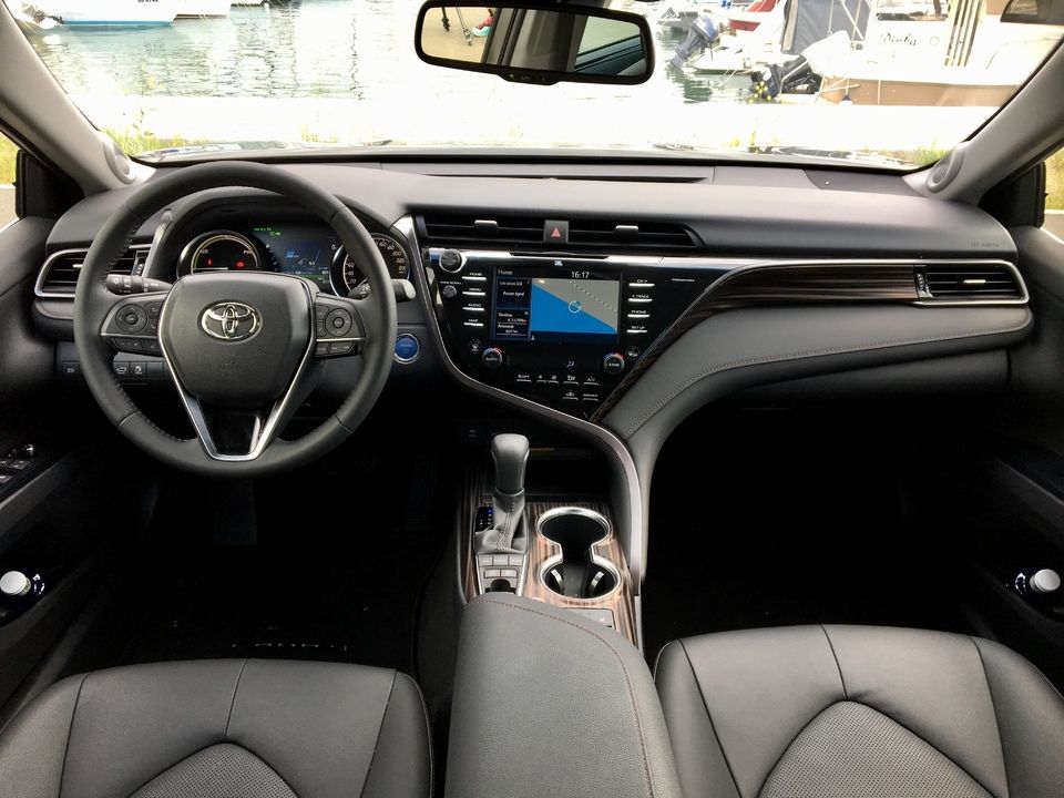 Photos Toyota Camry 8