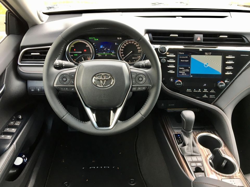 Photos Toyota Camry 8
