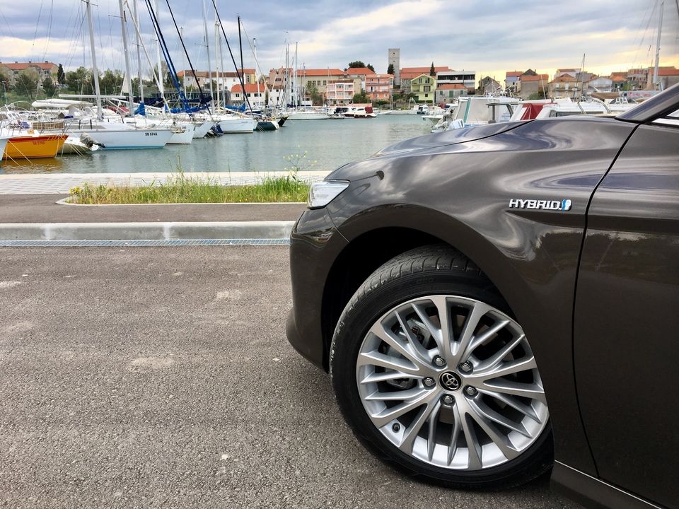 Photos Toyota Camry 8