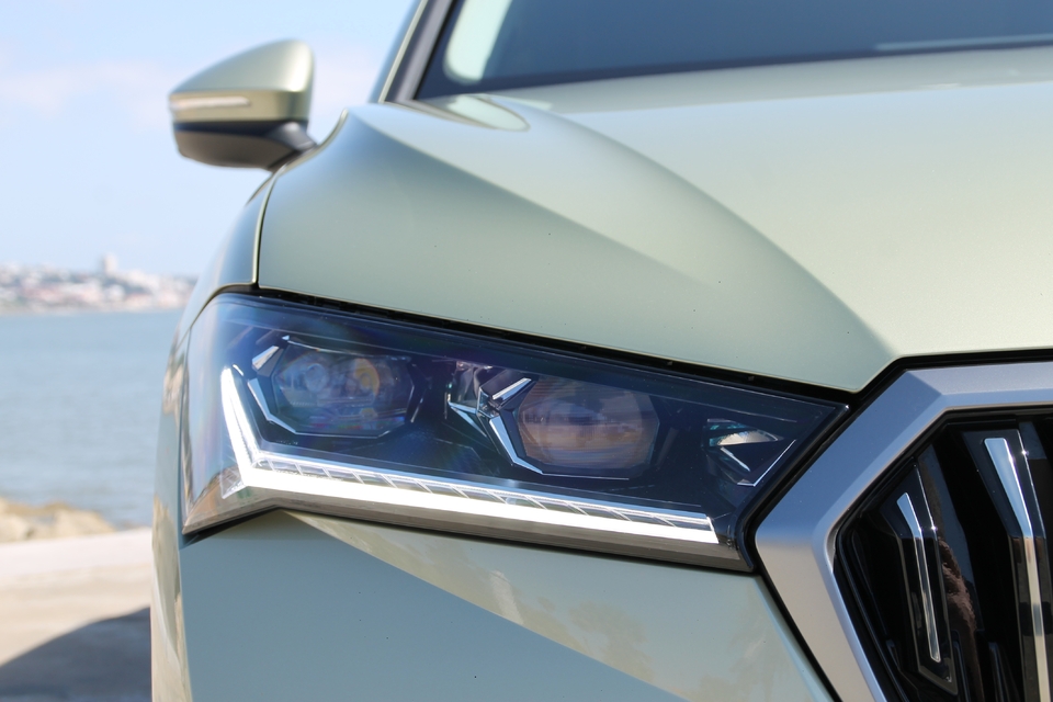 Photos Skoda Superb 4 Combi