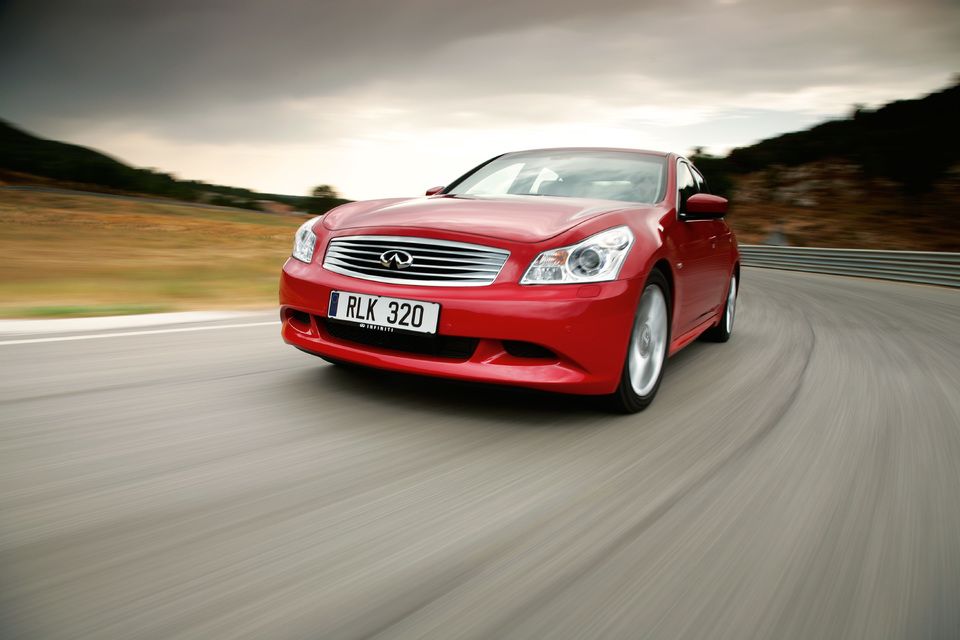 Photos Infiniti G37