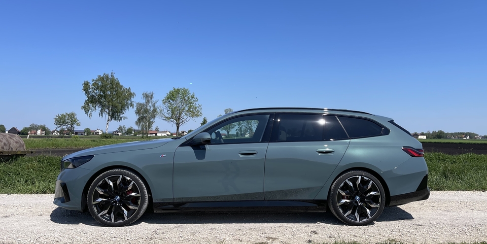 Photos Bmw I5 G61 Touring