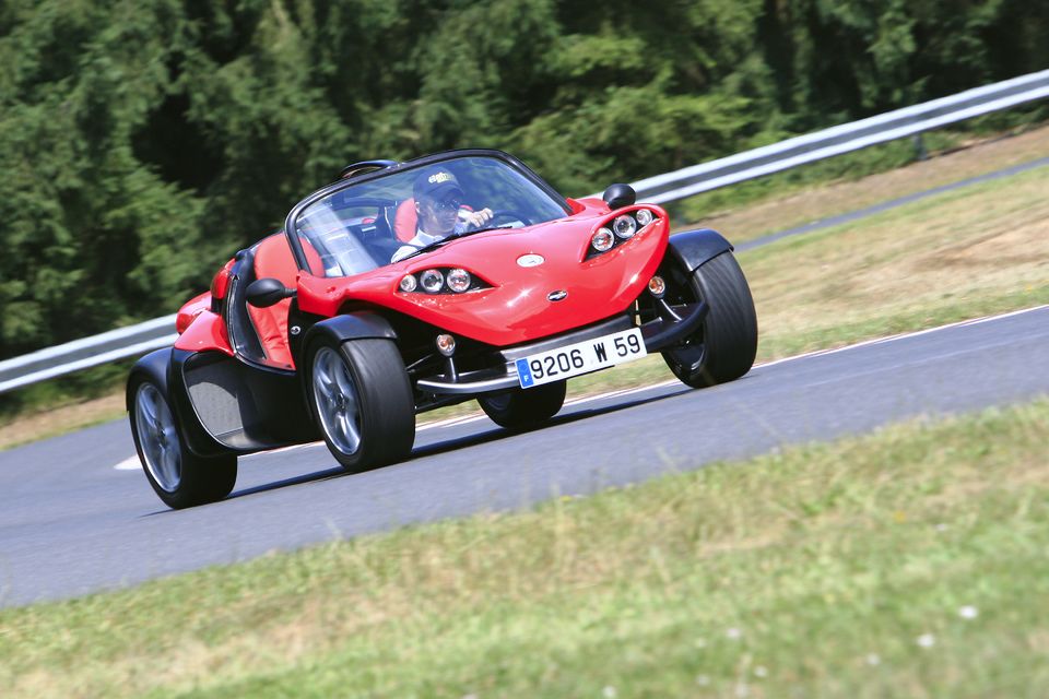 Photos Secma F-16 Roadster - Page 2