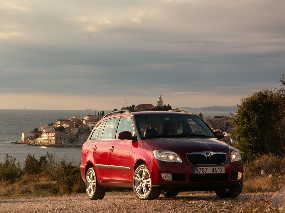 Photos Skoda Fabia 2 Combi