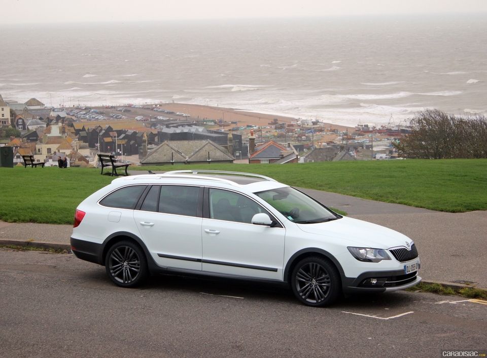 Photos Skoda Superb 2 Combi