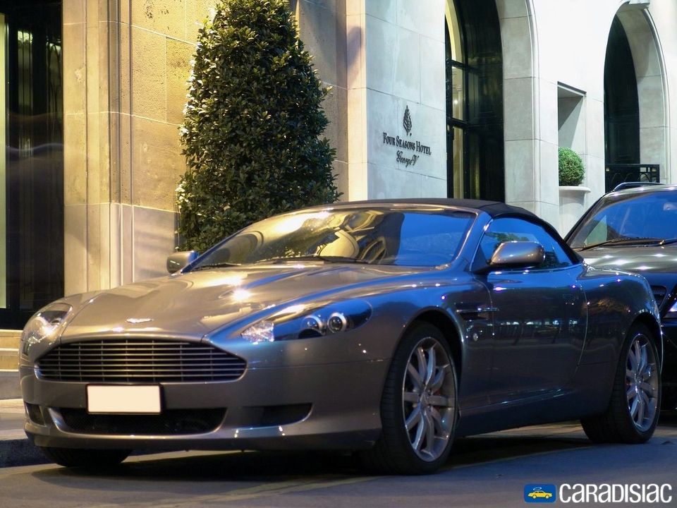Photos Aston Martin Db9 Volante